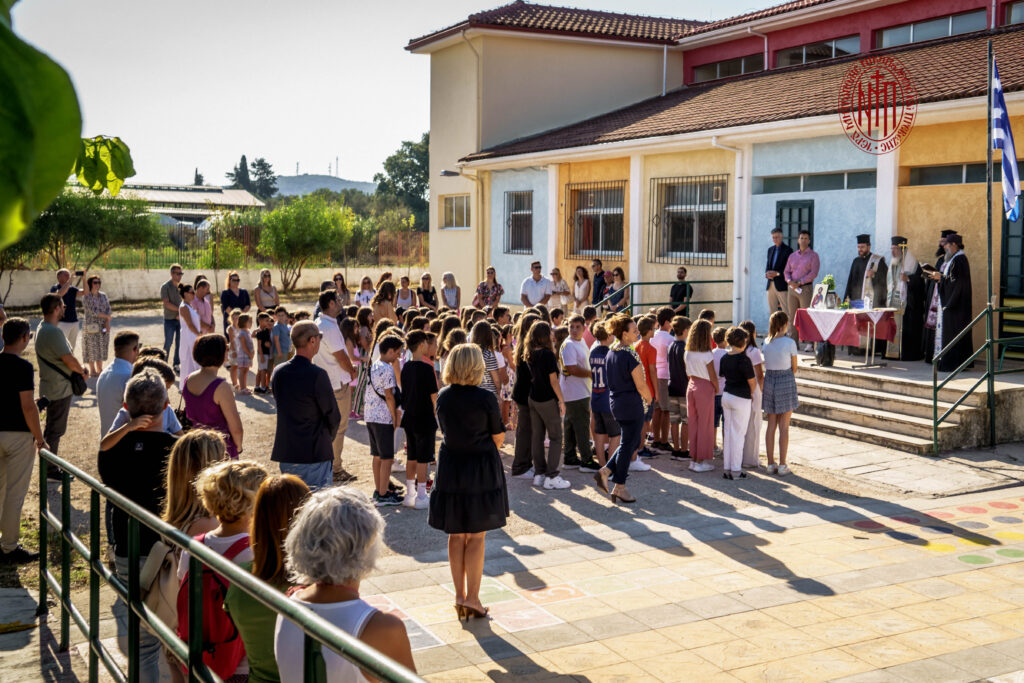 Ο ΣΕΒ. ΜΗΤΡΟΠΟΛΙΤΗΣ ΜΑΣ ΣΕ ΣΧΟΛΕΙΑ ΤΗΣ ΠΡΕΒΕΖΑΣ ΓΙΑ ΤΟΝ ΚΑΘΙΕΡΩΜΕΝΟ ...